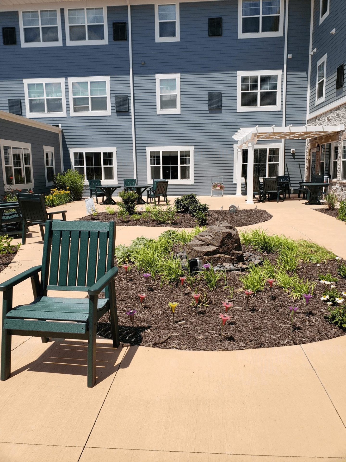 The Environmental Benefits of a Memory Care Courtyard